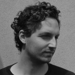 Preamp vs power amp, integrated amp: Which do you need?